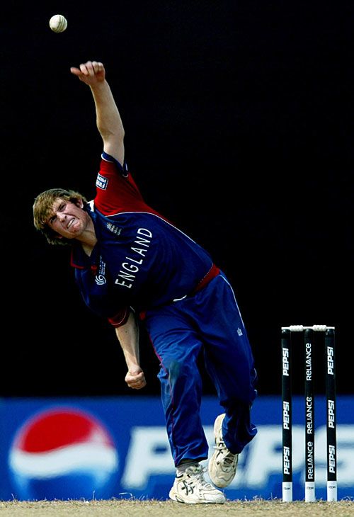 Liam Dawson delivers the ball | ESPNcricinfo.com