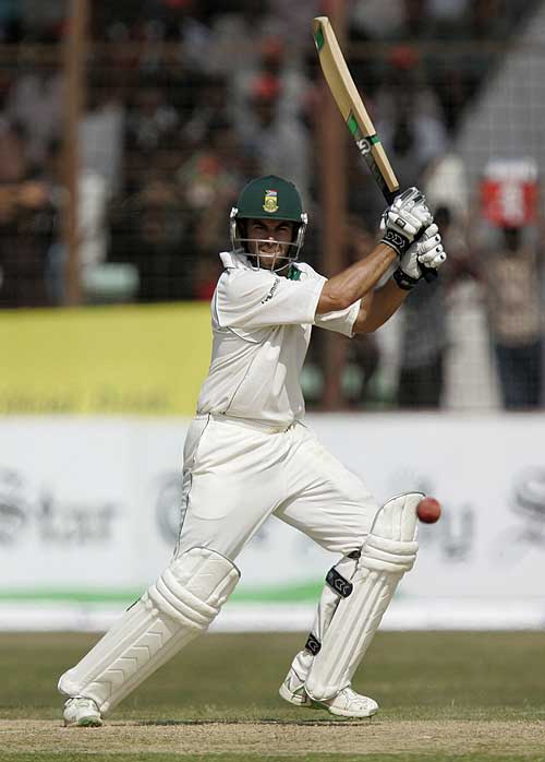 Neil McKenzie scored his third hundred after a seven-year gap ...