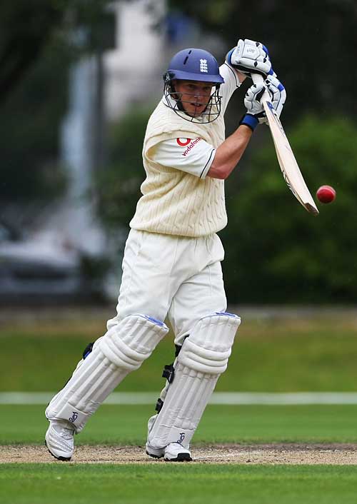 Tim Ambrose cracks one of his five boundaries in a brisk 33 ...