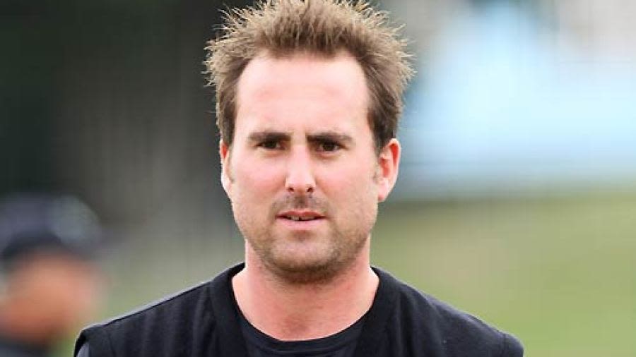 New Zealand's Mark Gillespie replaces Adam Milne for SA T20s | ESPNcricinfo