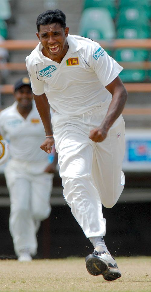 Thilan Thushara celebrates removing Marlon Samuels | ESPNcricinfo.com