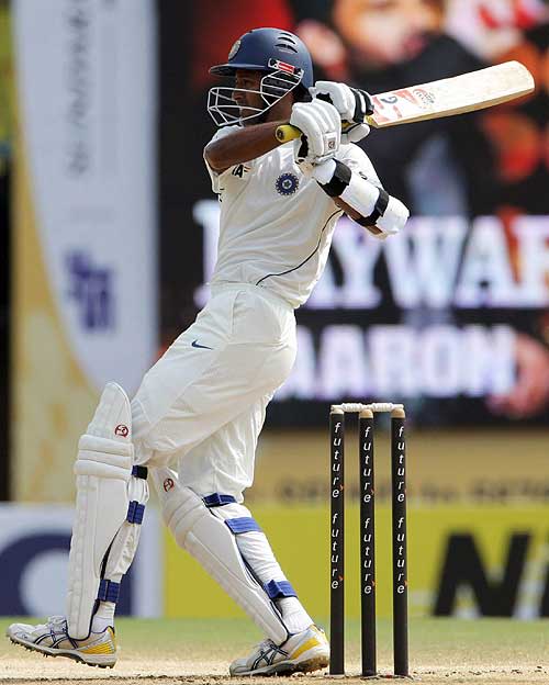 Wasim Jaffer pulls during his 73 in an opening stand of 213 ...