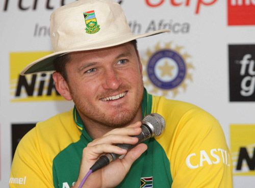 Graeme Smith in a relaxed mood at a press conference | ESPNcricinfo.com
