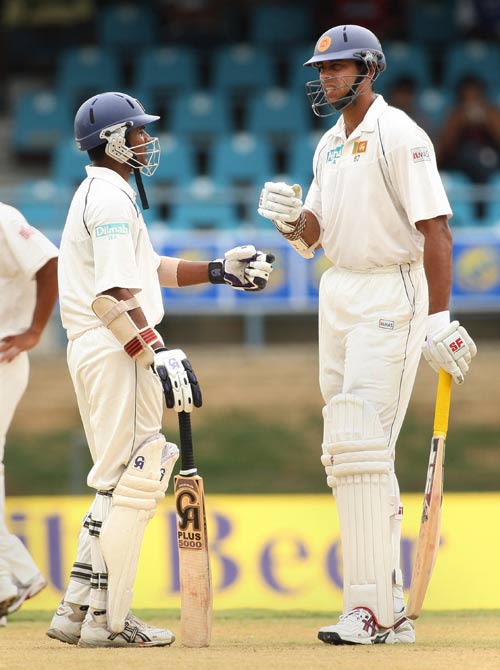 Malinda Warnapura and Michael Vandort converge during their 62-run opening stand | ESPNcricinfo.com