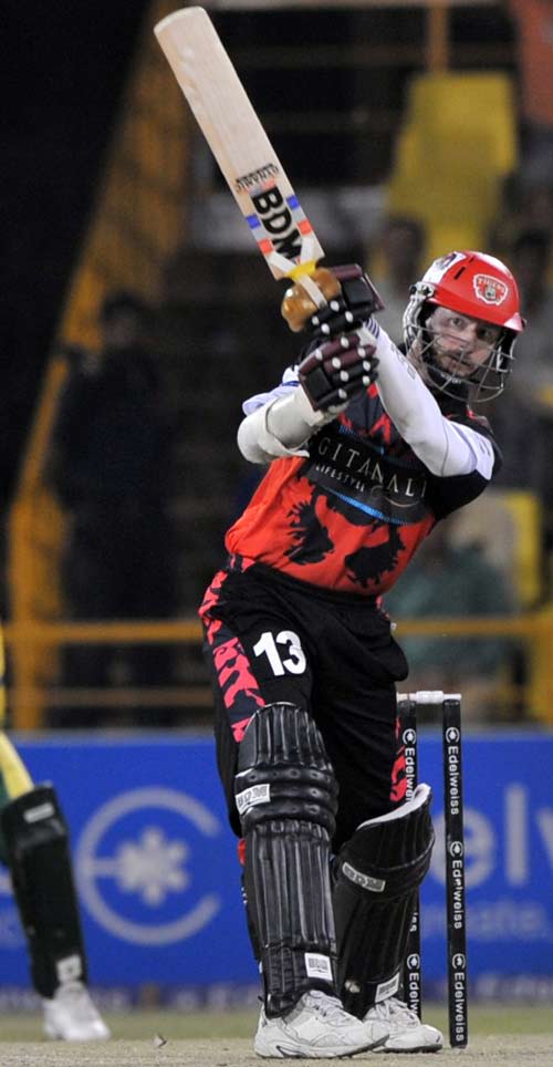 Lance Klusener clattered a 57-ball 91 | ESPNcricinfo.com