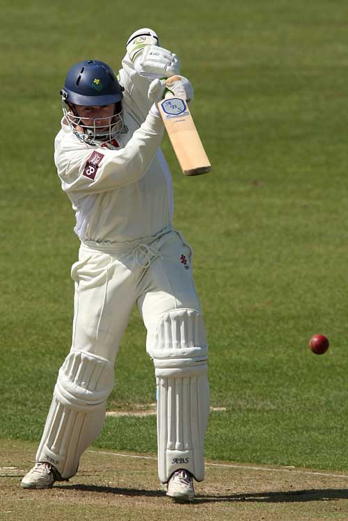 Robert Croft boosted Glamorgan with 45 | ESPNcricinfo.com