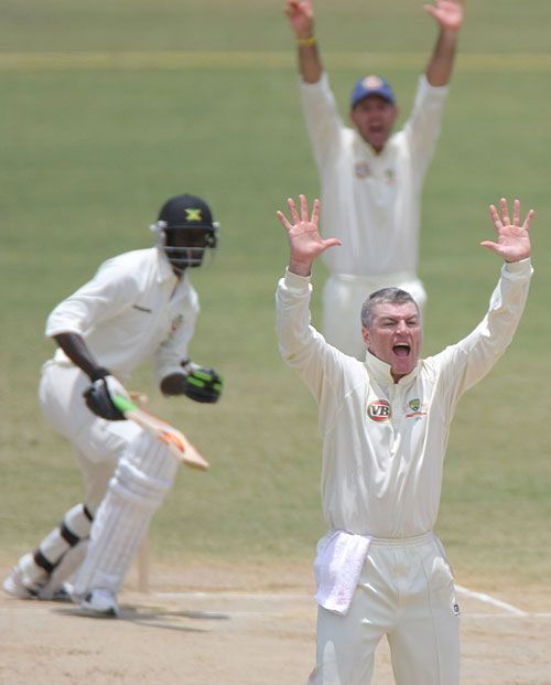 Stuart MacGill picked up four wickets in the first innings ...