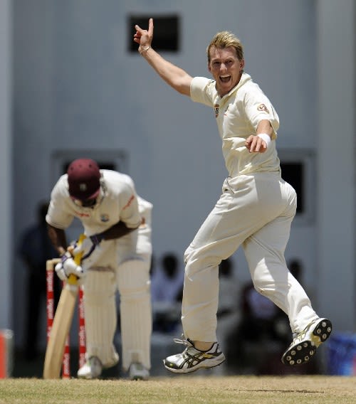 Brett Lee celebrates trapping Runako Morton lbw | ESPNcricinfo.com