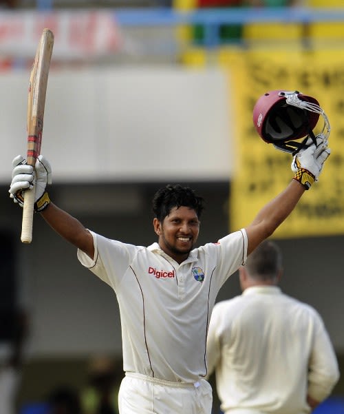 Ramnaresh Sarwan celebrates his century | ESPNcricinfo.com