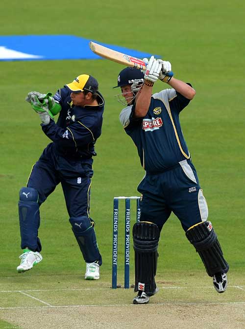 Rob Key drives square as Kent make a positive start | ESPNcricinfo.com