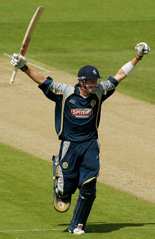 Joe Denly celebrates his semi-final hundred | ESPNcricinfo.com