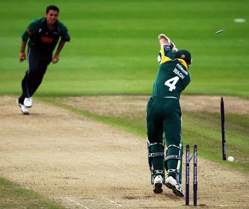 Kabir Ali clean bowls Mark Wagh | ESPNcricinfo.com