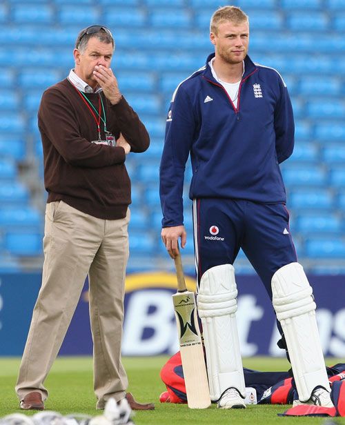 Geoff Miller and Andrew Flintoff ponder life in the Headingley nets ...