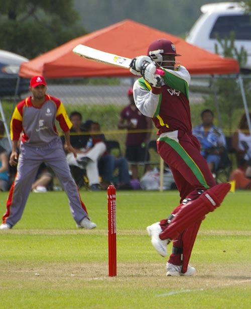Chris Gayle on his way to a whirlwind 110 | ESPNcricinfo.com