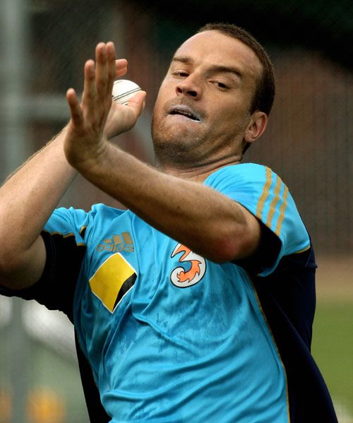 Stuart Clark works out at Australia's training session in Darwin ...