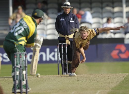 Stuart Meaker in action | ESPNcricinfo.com