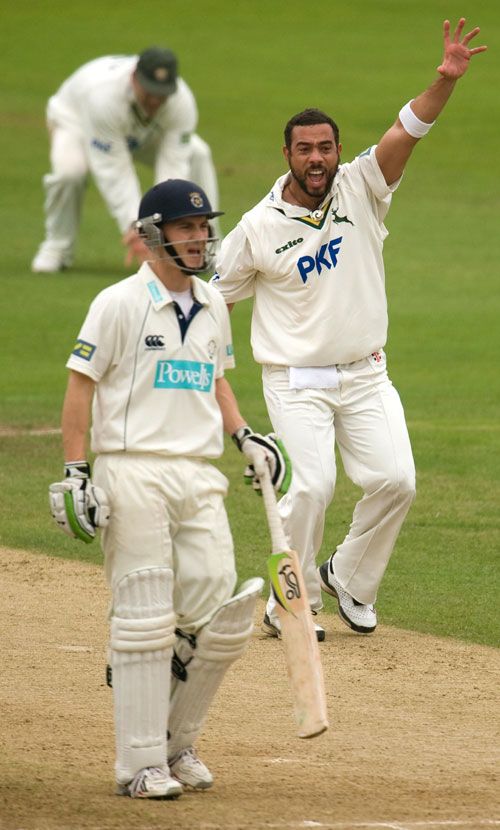 Andre Adams successfully appeals for leg-before against Michael Lumb ...