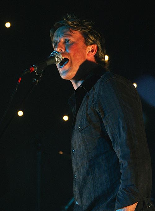 Graeme Swann sings at the after party | ESPNcricinfo.com