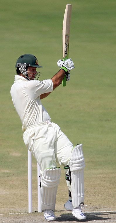 Ricky Ponting pulls on his way to an unbeaten 58 | ESPNcricinfo.com