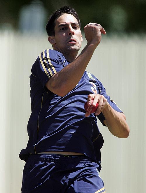 Mitchell Johnson toils hard at the nets | ESPNcricinfo.com