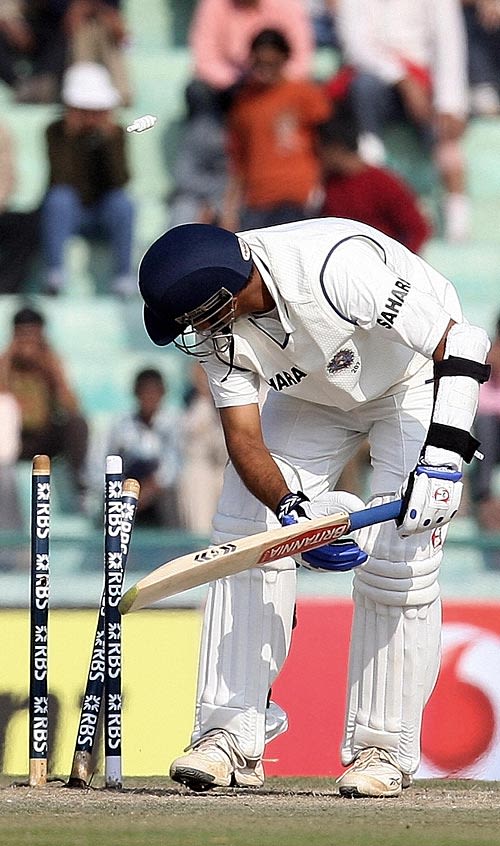 Rahul Dravid can only look back at the rearranged stumps | ESPNcricinfo.com