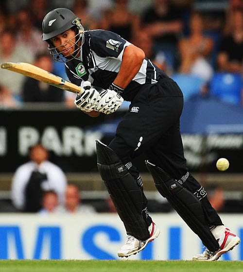 Wellington beat Canterbury, Wellington won by 7 wickets (with 14 balls ...