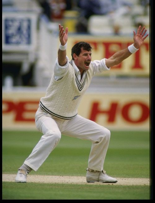 Richard Hadlee appeals | ESPNcricinfo.com