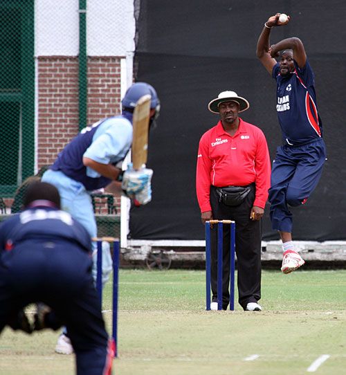 Kenute Tulloch at the top of his run-up | ESPNcricinfo.com