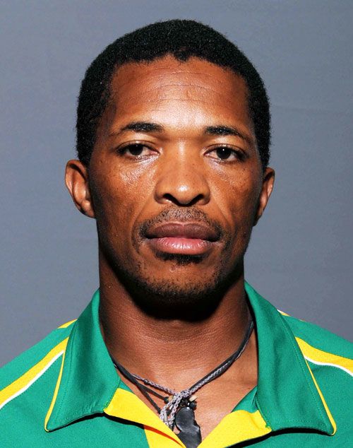 Portrait of Makhaya Ntini | ESPNcricinfo.com