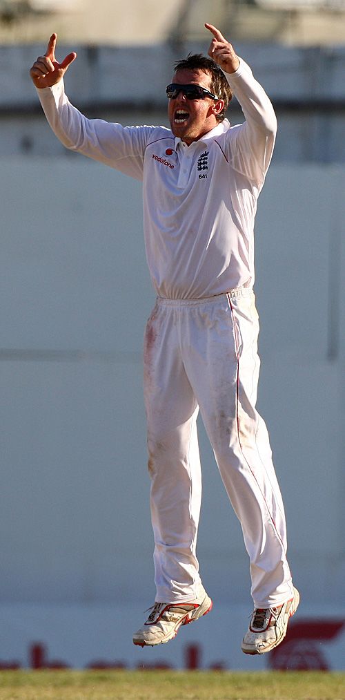Graeme Swann celebrates his maiden five-wicket haul | ESPNcricinfo.com