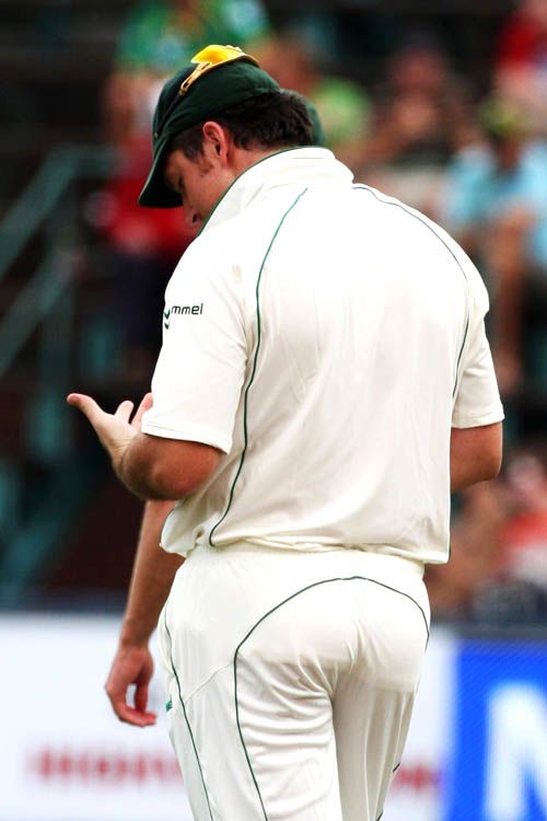 Graeme Smith dropped Ricky Ponting on 40 | ESPNcricinfo.com