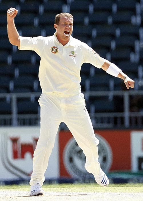 Peter Siddle celebrates Hashim Amla's wicket | ESPNcricinfo.com