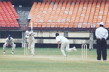 Prashanth Menon being hit on his thighs by R Bhatia | ESPNcricinfo.com
