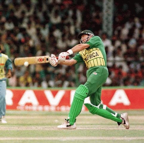 Pat Symcox with a hook shot | ESPNcricinfo.com