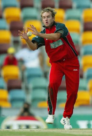 Sean Ervine took Douglas Hondo's lead and was sharp on the field ...