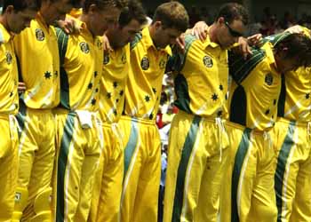The Australians line up for a moment of silence in memory of David ...