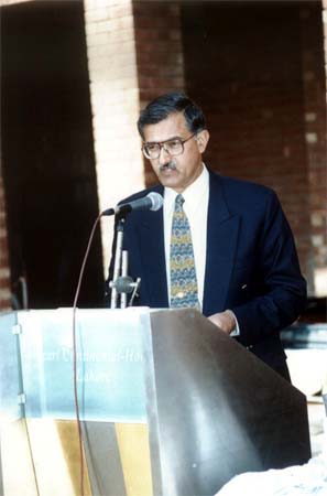 Brig Munawar A Rana Director PCB during his address | ESPNcricinfo.com