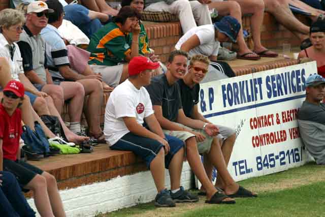 Crowd enjoying the match | ESPNcricinfo.com