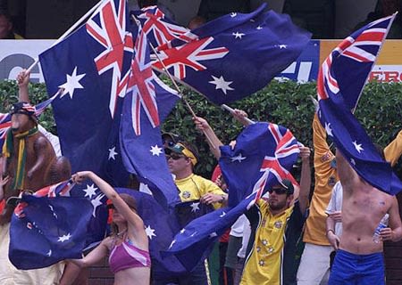 The Aussies in the crowd delight in yet another strong performance from ...