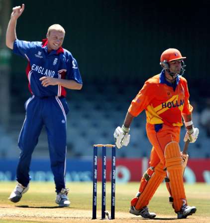 A jubilant Andrew Flintoff celebrates the wicket of Nick Statham ...