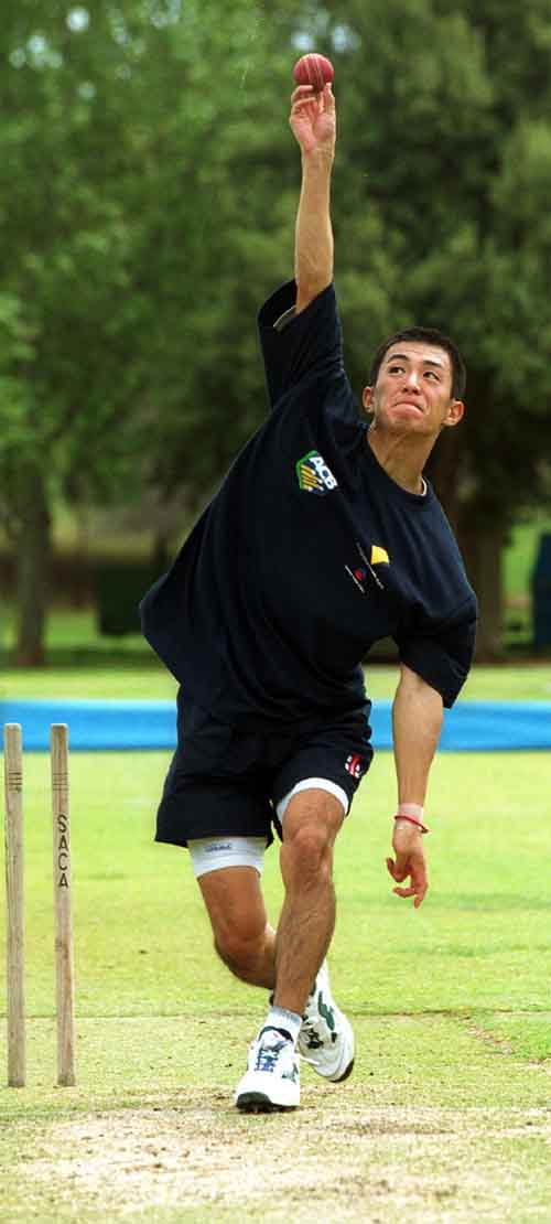 Japan captain bowls right arm | ESPNcricinfo.com