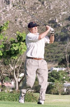 Bobby Simpson tees off Lancashire's Golf Day | ESPNcricinfo.com