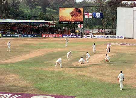 Robert Croft bowling in the Sri Lanka second innings | ESPNcricinfo.com