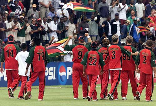 Zimbabwe cricket team walk around the grounds to celebrate qualifying ...