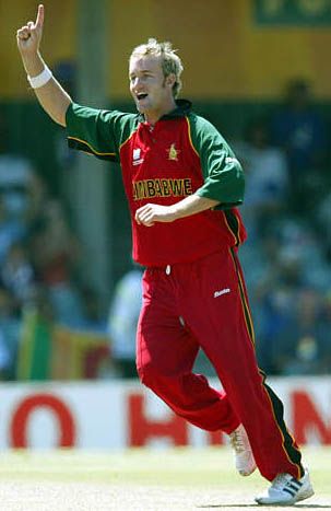 Sean Ervine celebrates after dismissing Aravinda de Silva ...