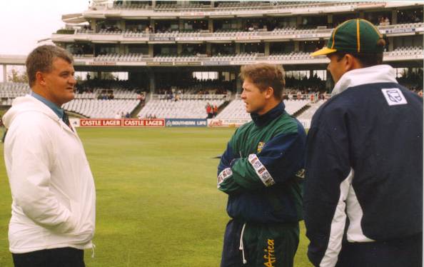 Groundsman Christo Erasmus with Darryl Cullinan and Hansie Cronje ...