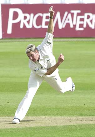 Paul Franks in full flow with his bowling | ESPNcricinfo.com