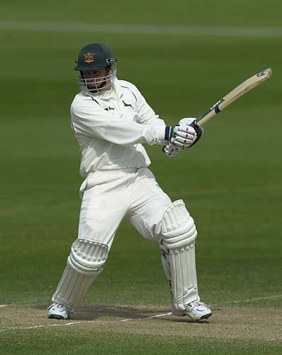 Notts skipper Jason Gallian back to his best as season 2002 opens ...