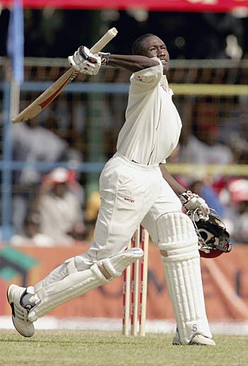 A delighted Wavell Hinds reaches his hundred | ESPNcricinfo.com