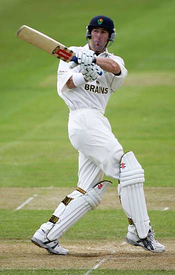 Matthew Elliott on his way to 84 | ESPNcricinfo.com